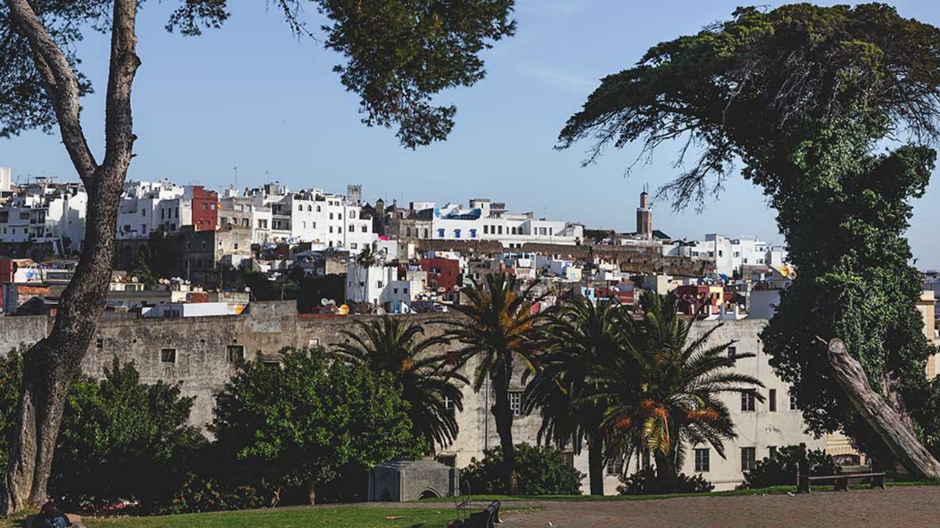 Layanan Transfer Pribadi dari Fez ke Tangier 2025 - Pengemudi Pribadi ...